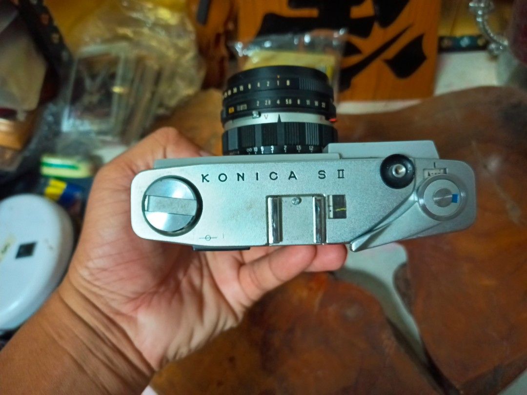 Vintage konica s2 as is camera, Photography, Cameras on Carousell