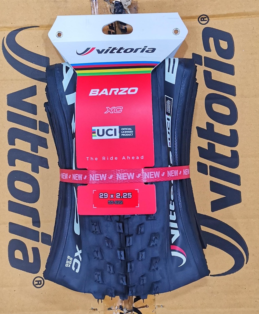 Vittoria 29x2.25 Barzo UCI Rainbow Special Edition Foldable Tyre ...