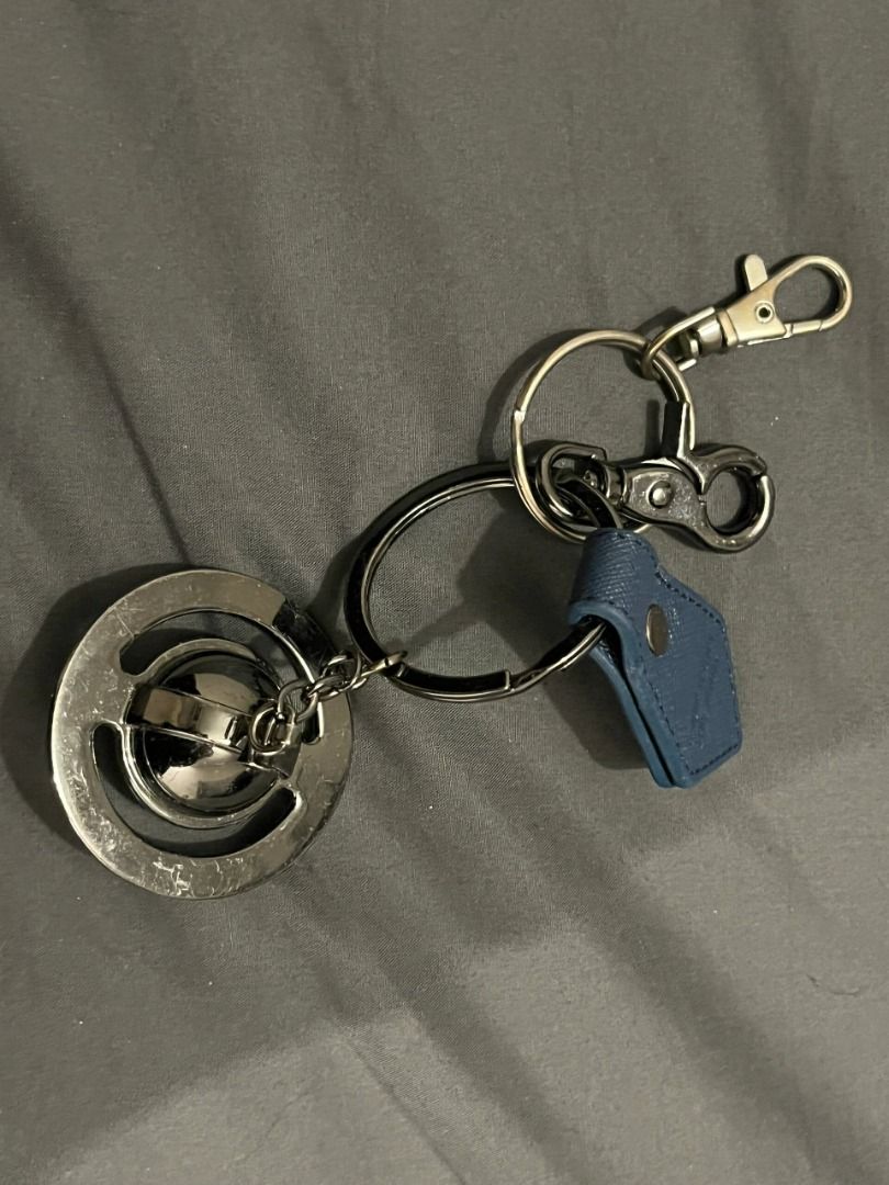 Vivienne westwood orb key chain, Women's Fashion, Jewelry & Organisers ...