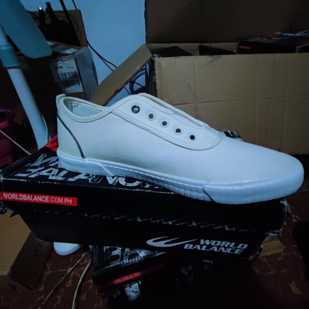 World balance, Women's Fashion, Footwear, Shoe inserts on Carousell
