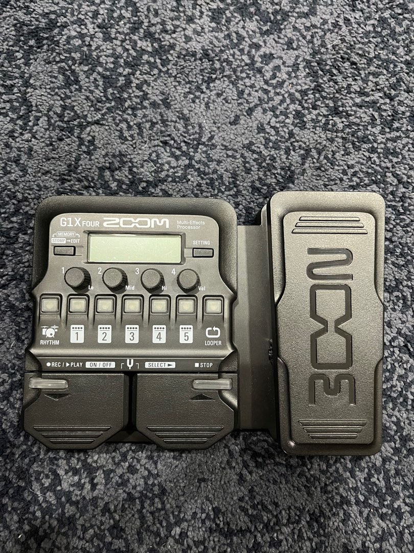 Zoom G1x Four, Hobbies & Toys, Music & Media, Music Accessories on ...
