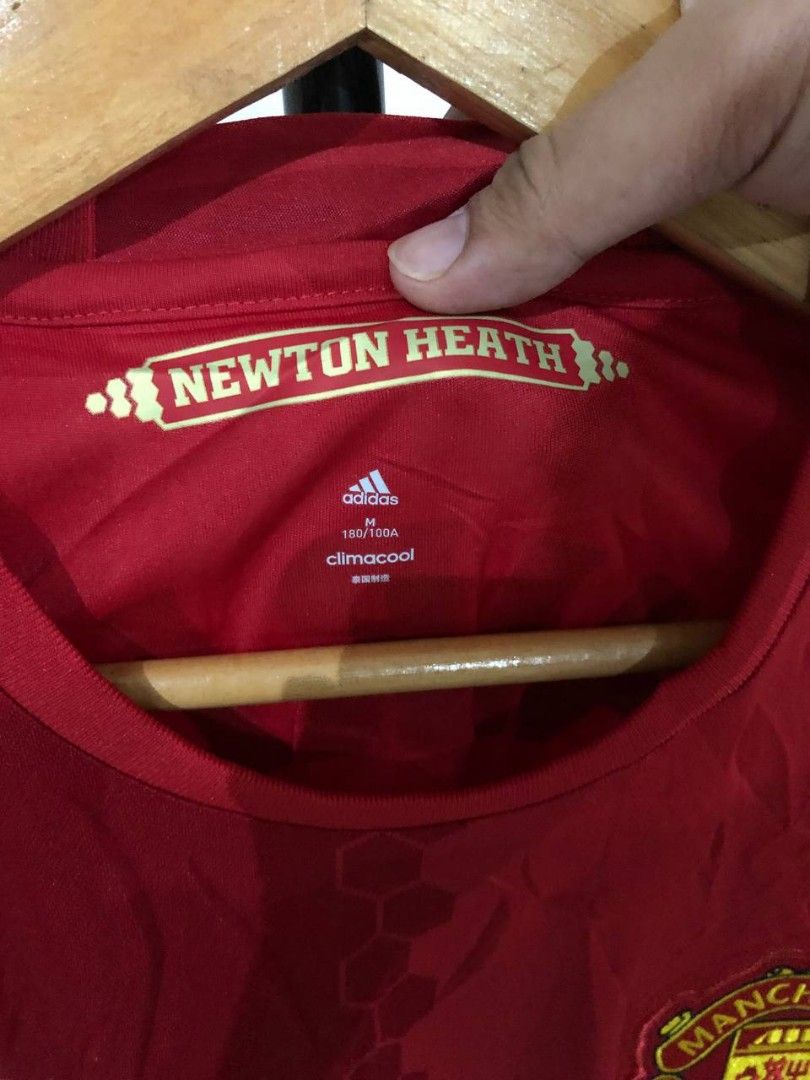 ADIDAS CHEVROLET, Men's Fashion, Activewear on Carousell