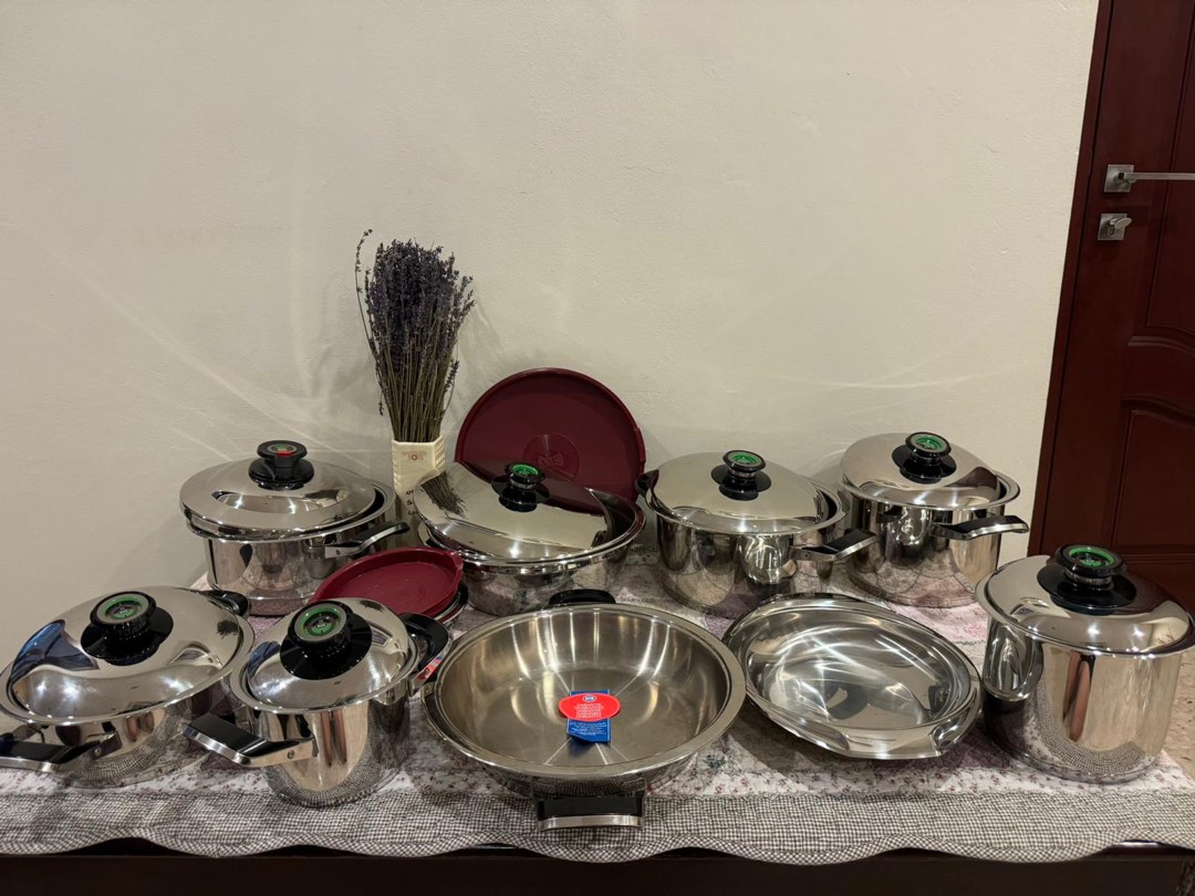 AMC Set, Furniture & Home Living, Kitchenware & Tableware, Cookware ...