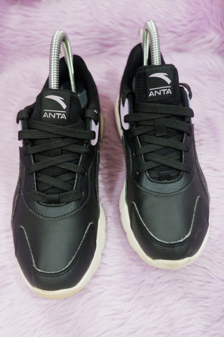 ANTA Running Shoes, Women's Fashion, Footwear, Sneakers on Carousell