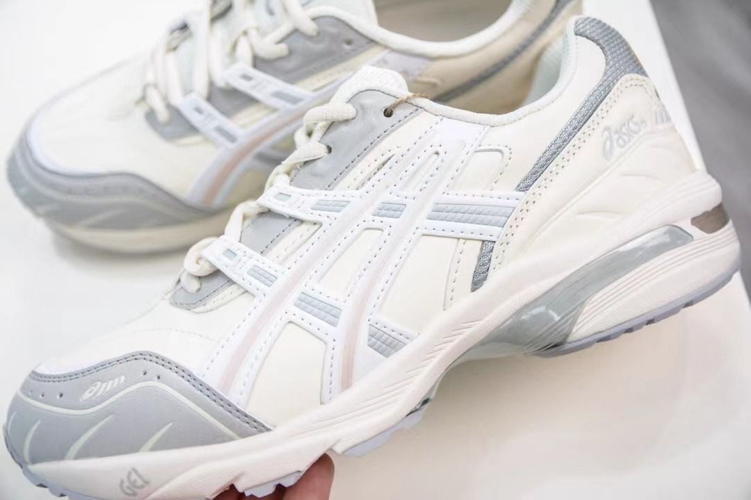 ASICS Tiger GEL-1090, Men's Fashion, Footwear, Sneakers on Carousell