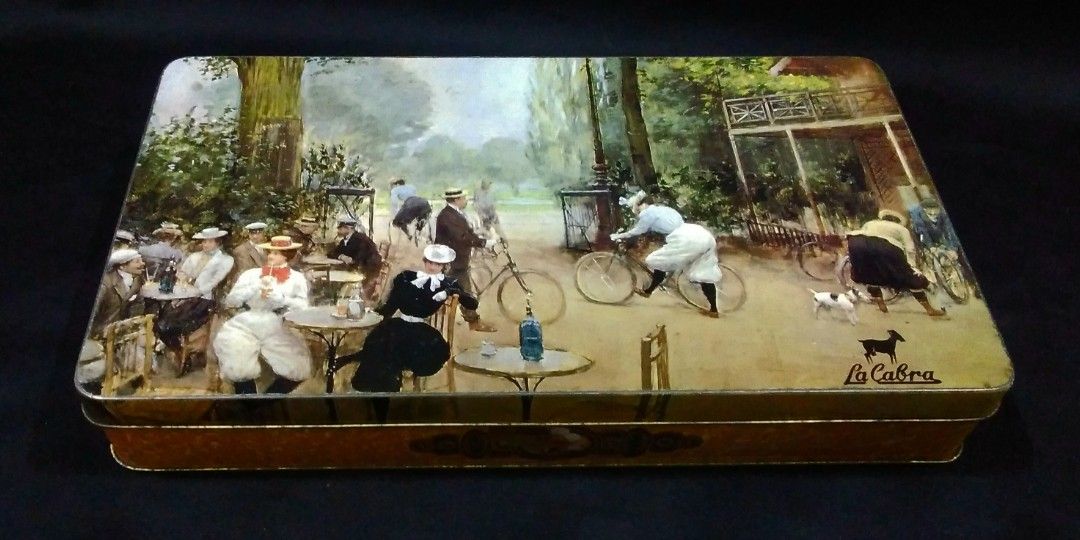 Beautiful scenery tin, Hobbies & Toys, Collectibles & Memorabilia ...