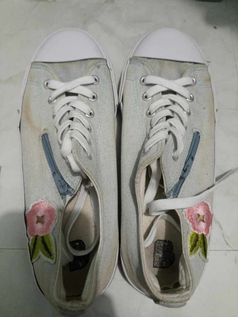 Bench Shoes, Women's Fashion, Footwear, Sneakers on Carousell