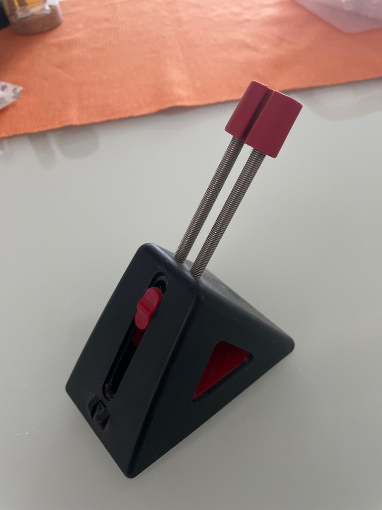 Benq Zowie CAMADE mouse bungee, 電腦＆科技, 電腦周邊及配件, 電腦滑鼠及相關產品 - Carousell