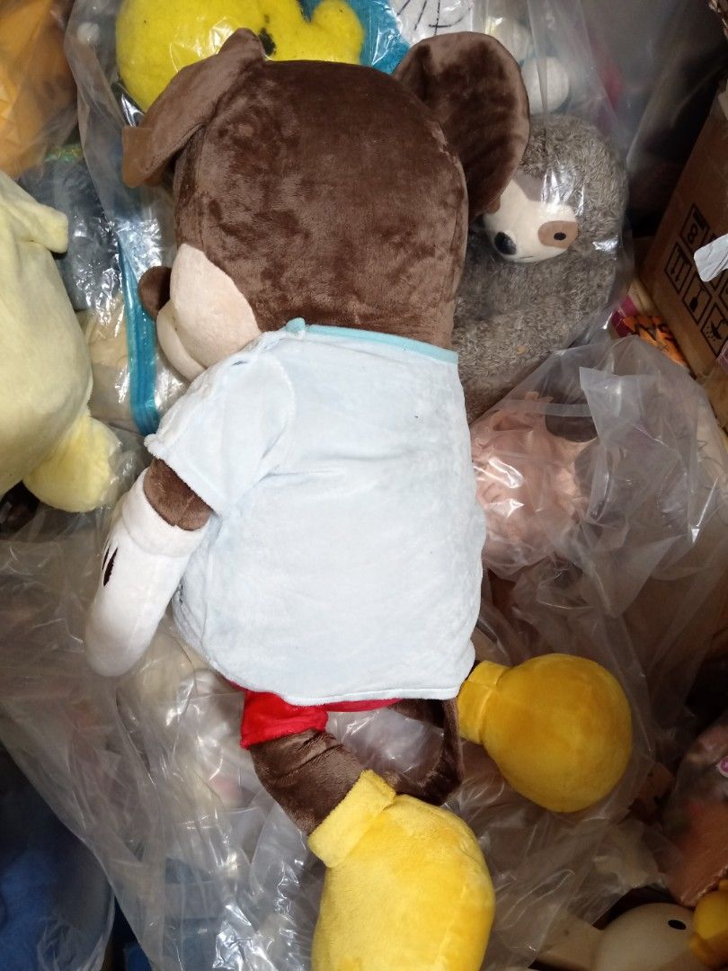 Big Jumbo mickey mouse Disney collectible stuffed toy plush, Hobbies ...