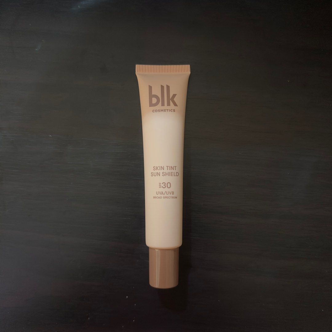 BLK Skin Tint Sun Shield in Oat, Beauty & Personal Care, Face, Makeup ...