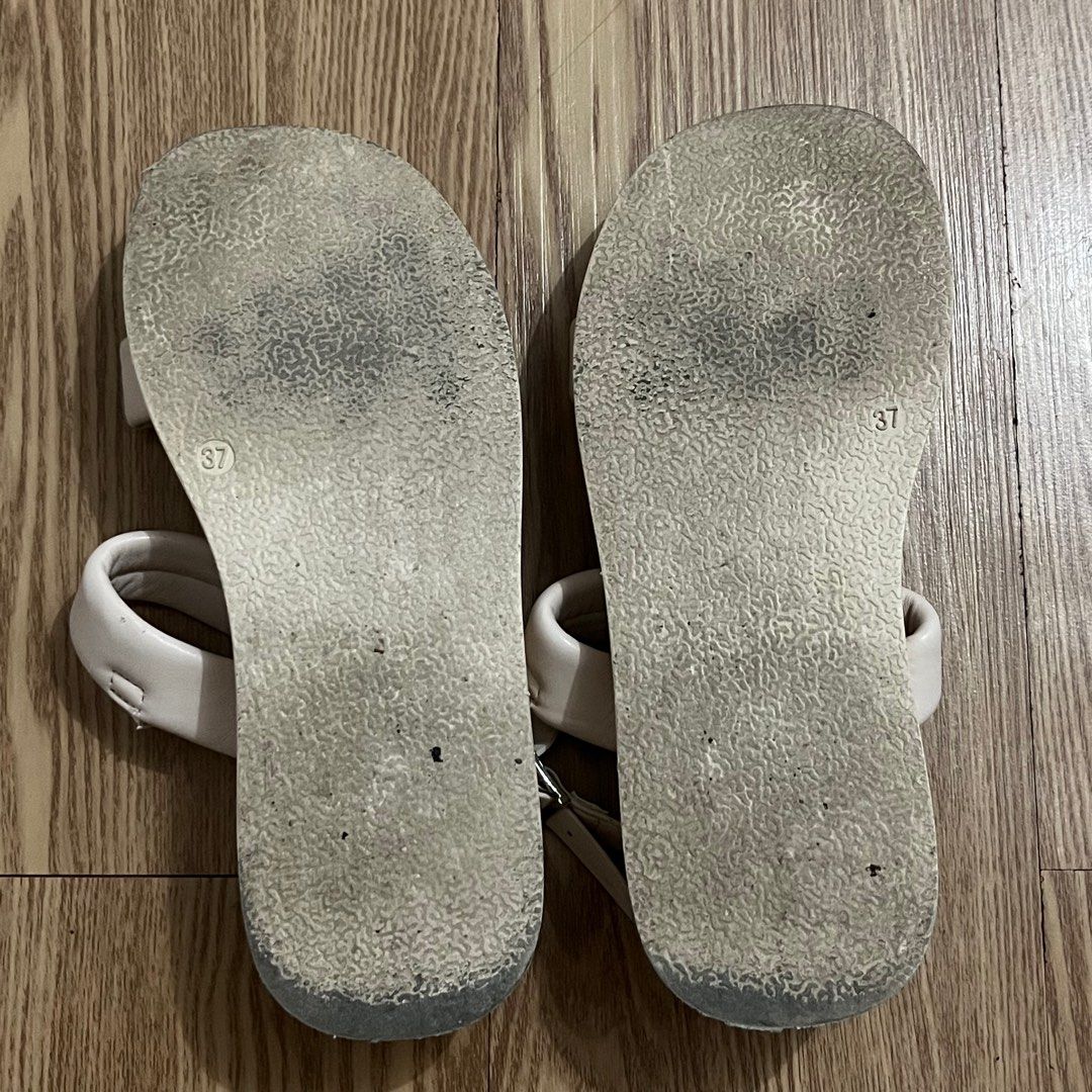 CLN Chunky Platform Beige Sandals, Women's Fashion, Footwear, Sandals on Carousell