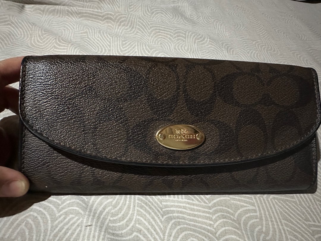 Coach wallet Original, Luxury, Bags & Wallets on Carousell