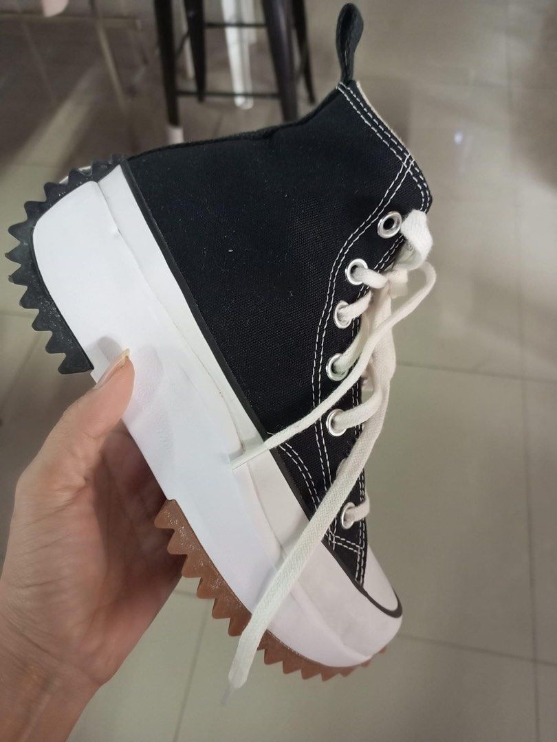 Converse chunky platform sneakers, Women's Fashion, Footwear, Boots on ...