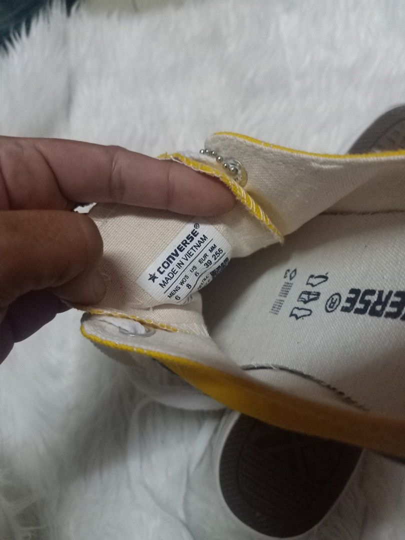 Converse half shoe, Women's Fashion, Footwear, Shoe inserts on Carousell