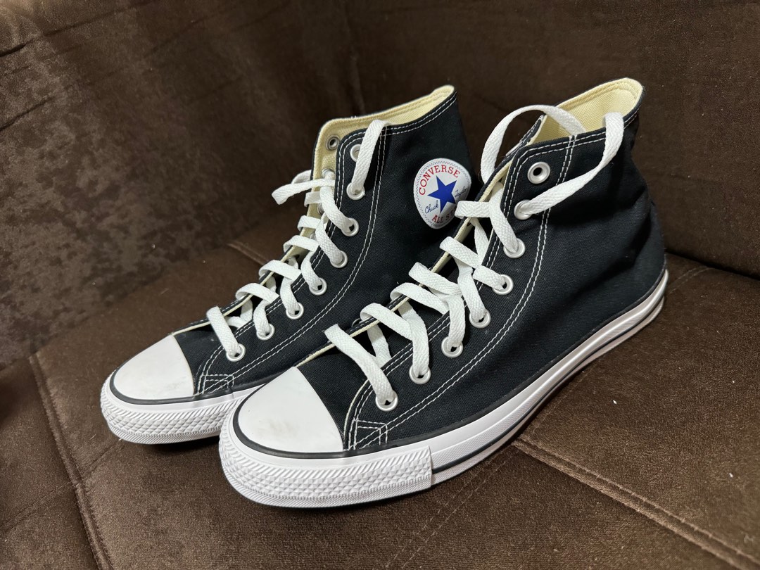 Converse Hi-cut, Men's Fashion, Footwear, Sneakers on Carousell