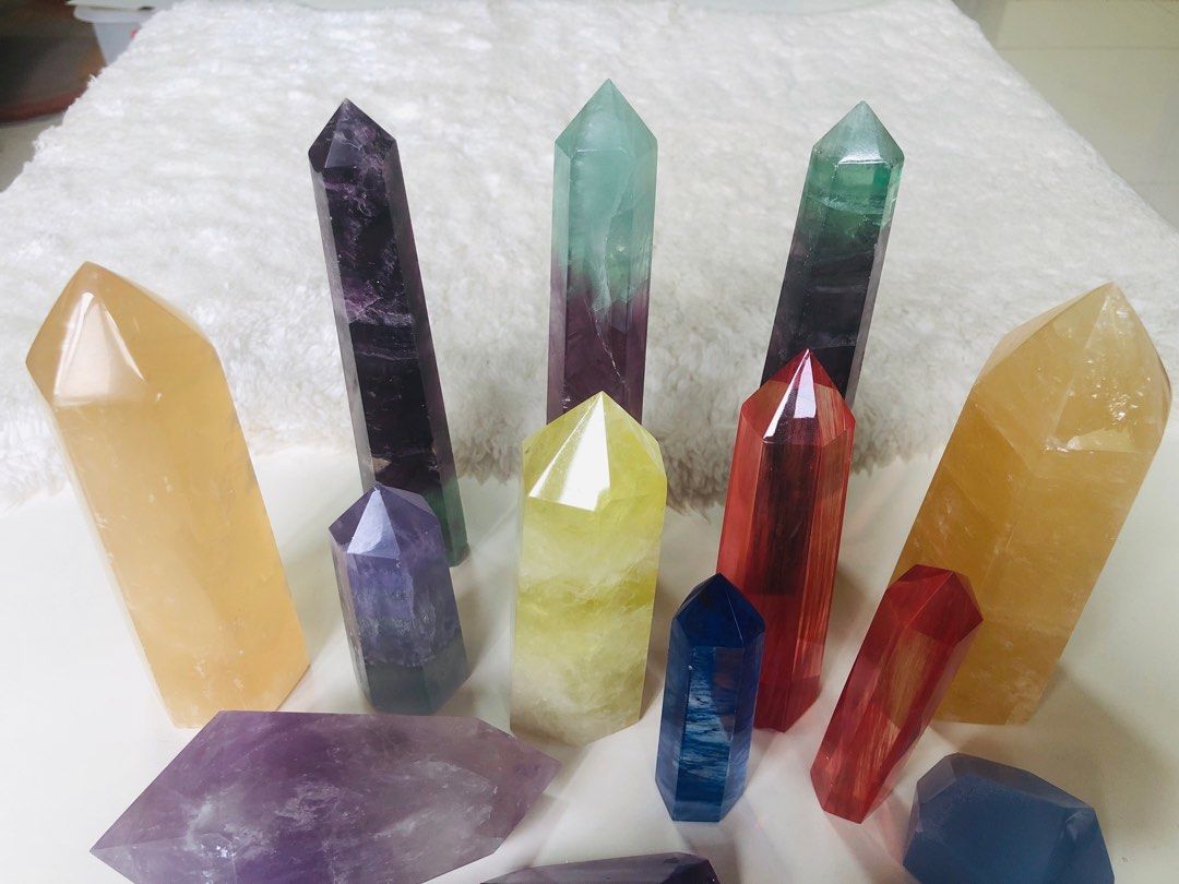 Crystal towers & pointer, Women's Fashion, Jewelry & Organisers ...