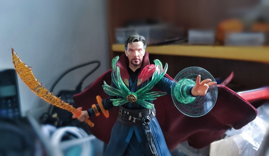 Custom SHF Figurearts MARVEL Doctor Strange Battle on Titan, Hobbies ...