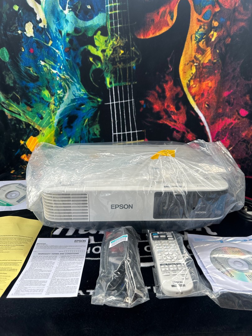 EPSON EB 2065 BRAND NEW 5,000 LUMENS, TV & Home Appliances, TV ...