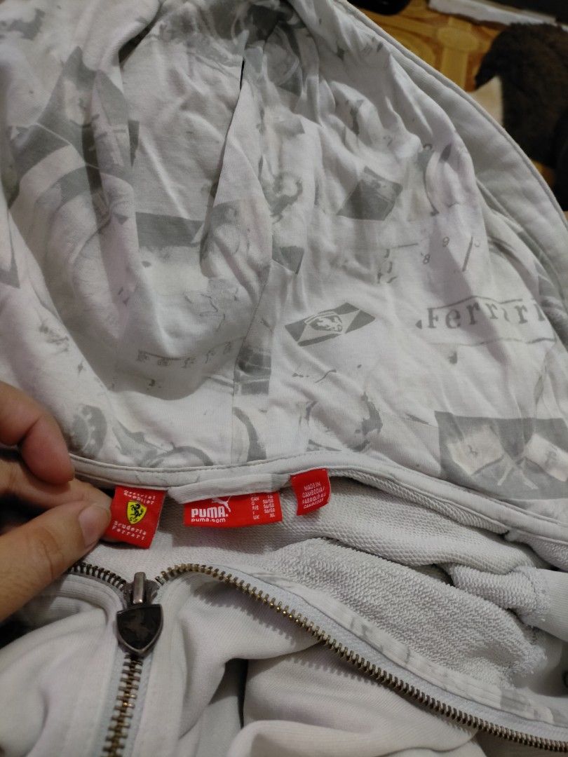 Ferrari collab puma jacket, Women's Fashion, Coats, Jackets and ...