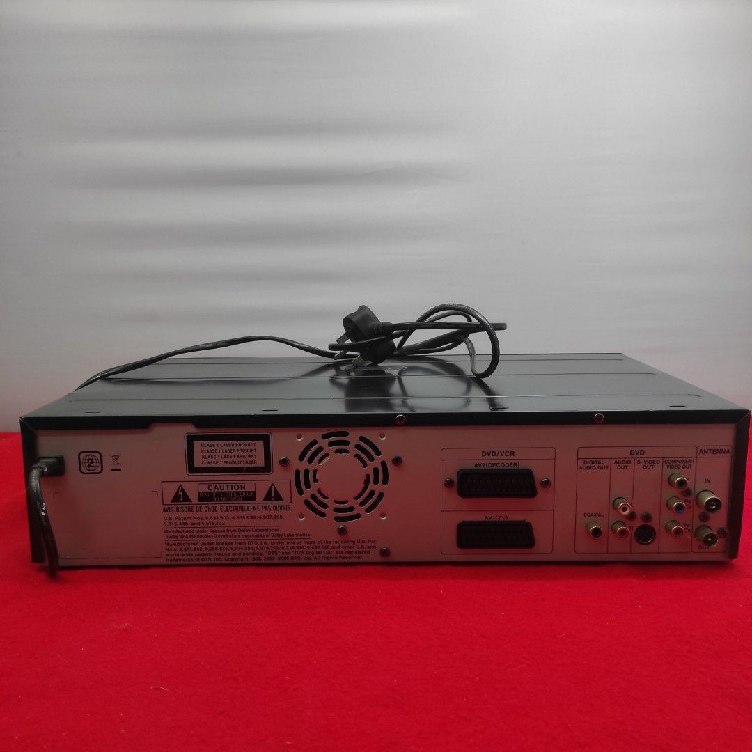 Toshiba DVD/CD player and recorder with power only for 550 *U2, TV & Home Appliances, Other Home ...