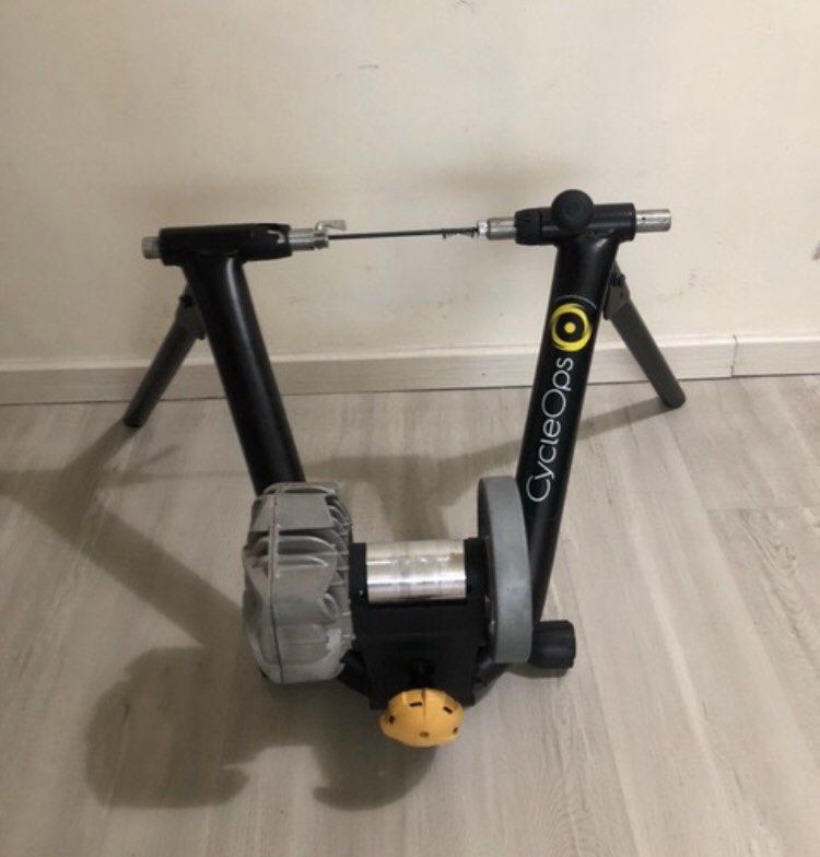 For rent: cycleops bike trainer, Sports Equipment, Exercise & Fitness ...