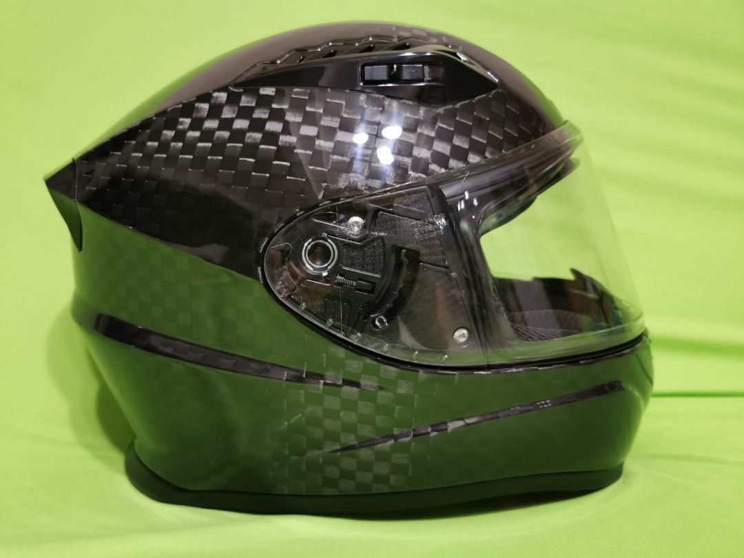 Full Face Carbon Fibre Helmet, Motorcycles, Motorcycle Apparel on Carousell