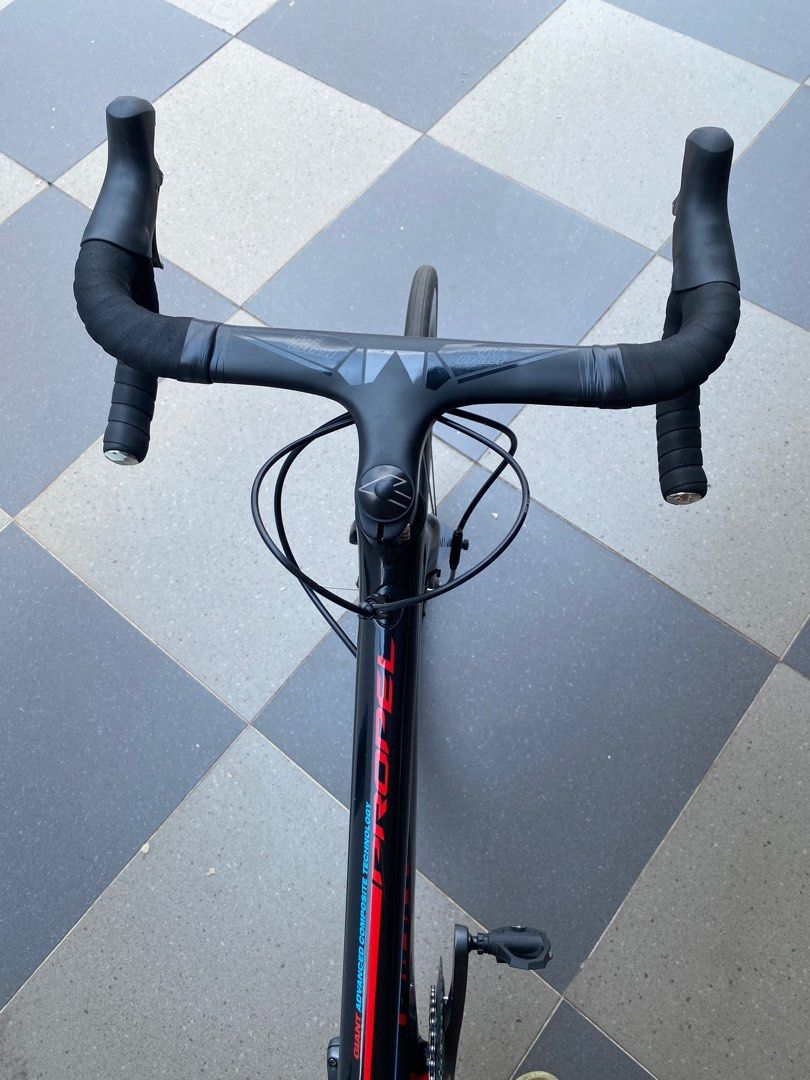 Giant propel adv 2 full carbon build, Sports Equipment, Bicycles ...