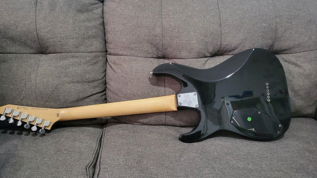 Gitar listrik ESP M10 made in china, Musik & Media, Alat di Carousell