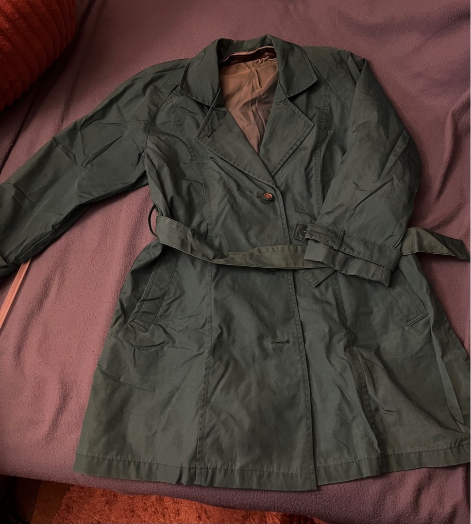 Green coat, Women's Fashion, Coats, Jackets and Outerwear on Carousell