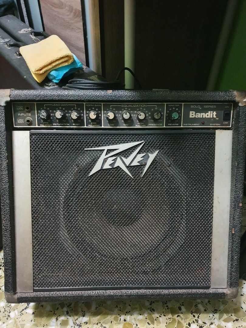 Peavey Bandit Guitar Amplifier, Hobbies & Toys, Music & Media, Musical ...