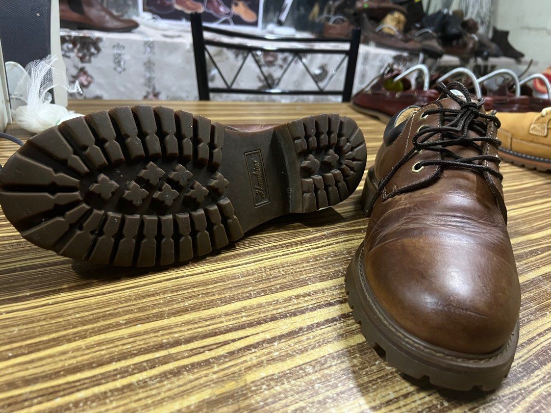 Hawkins low cut boot 8uk, Men's Fashion, Footwear, Boots on Carousell