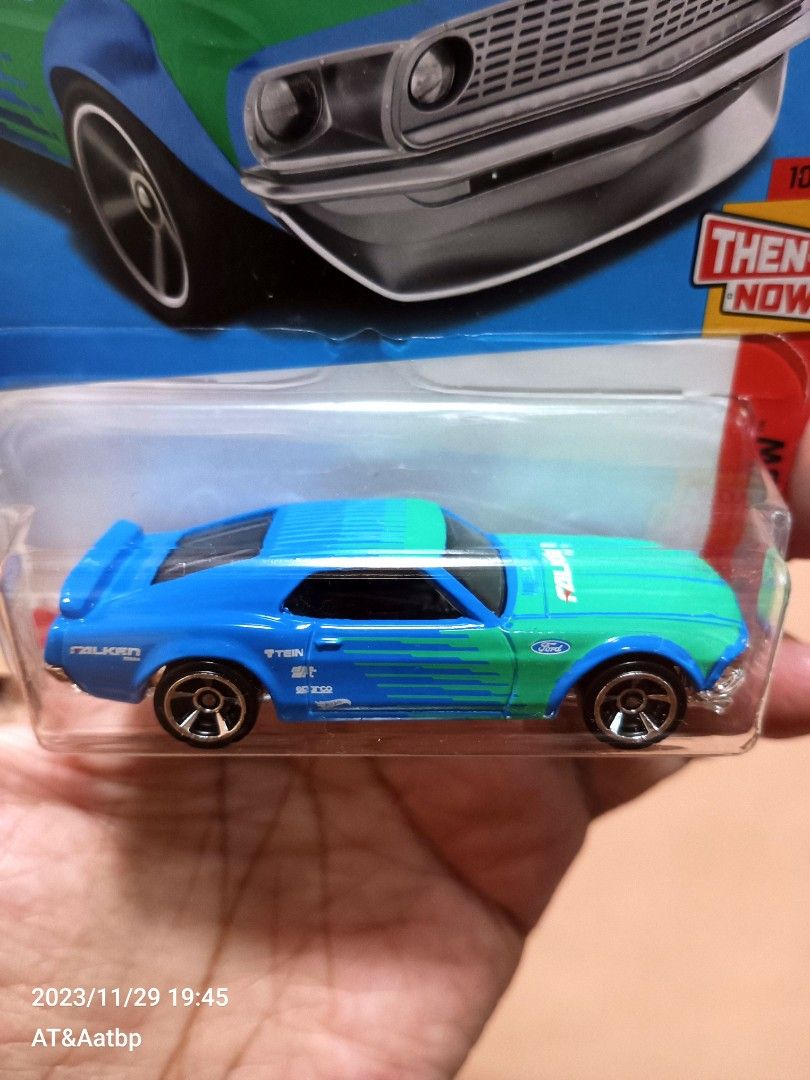Hot Wheels '69 FORD MUSTANG BOSS 302 Then an Now 1/64 scale die-cast ...