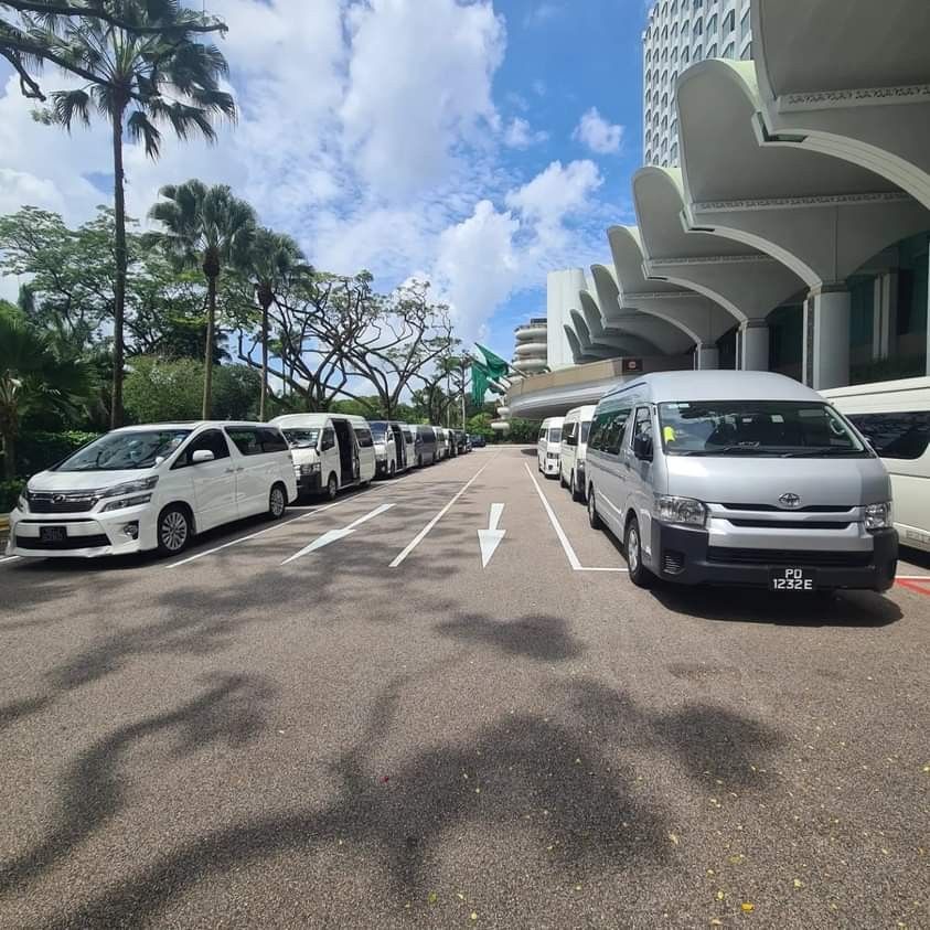 Hourly Alphard Noah Voxy Minibus, Cars, Car Rental on Carousell