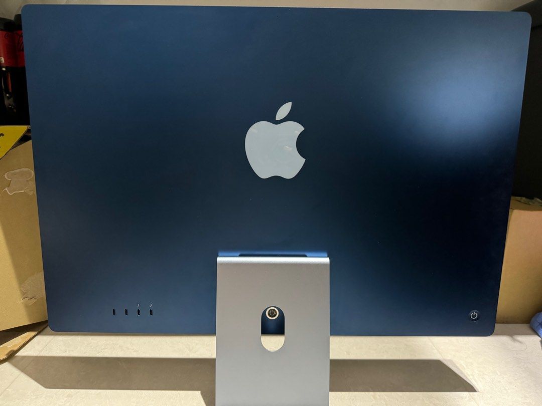 iMac 2021, 24 inch, Computers & Tech, Desktops on Carousell