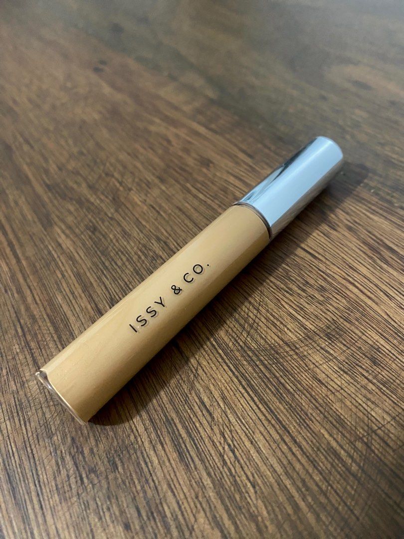 Issy Concealer NT4, Beauty & Personal Care, Face, Makeup on Carousell