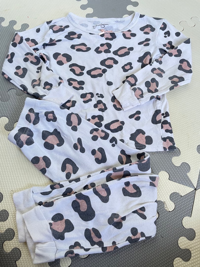 Jessica Simpson Terno Pajamas for kids, Babies & Kids, Babies & Kids ...