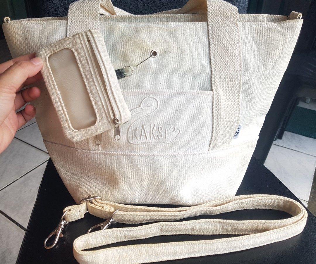 Kaksi Two-way white Bag, Women's Fashion, Bags & Wallets, Cross-body Bags on Carousell
