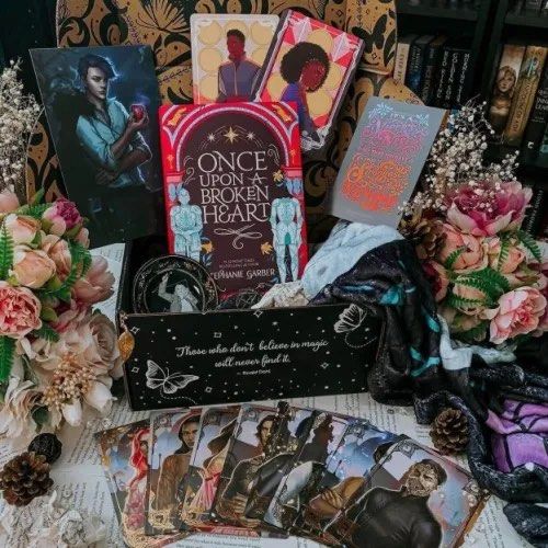 LF: fairyloot October 2021 broken hearts themed box, once upon a broken ...