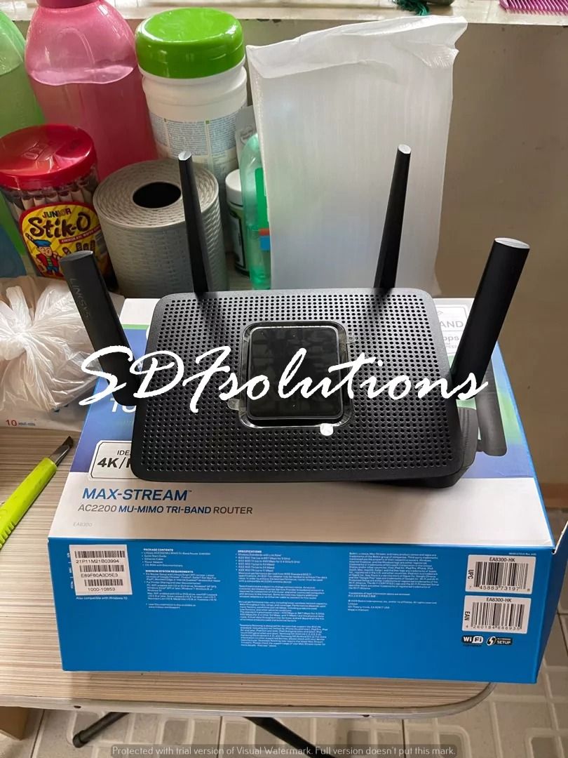 Linksys EA8300 Max-Stream Tri-Band AC2200 WiFi 5 Router, Computers ...