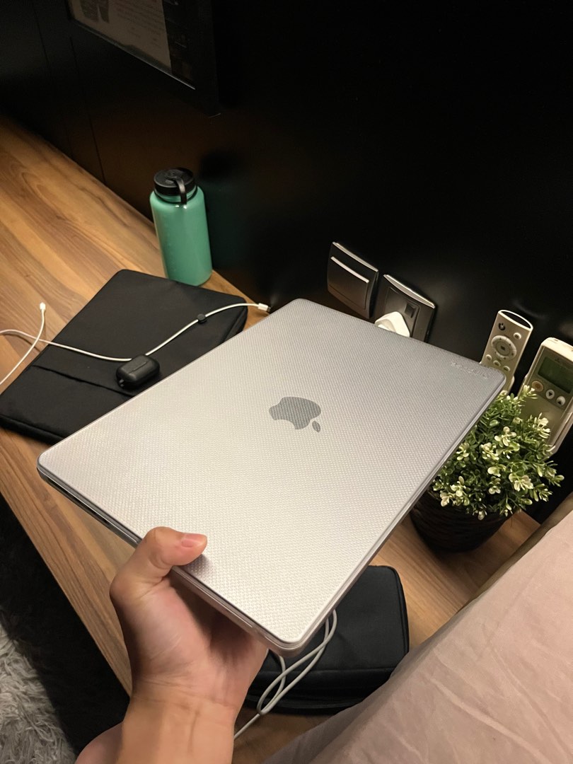 Macbook pro 14 inch M1 Max 64gb ram, Computers & Tech, Laptops ...