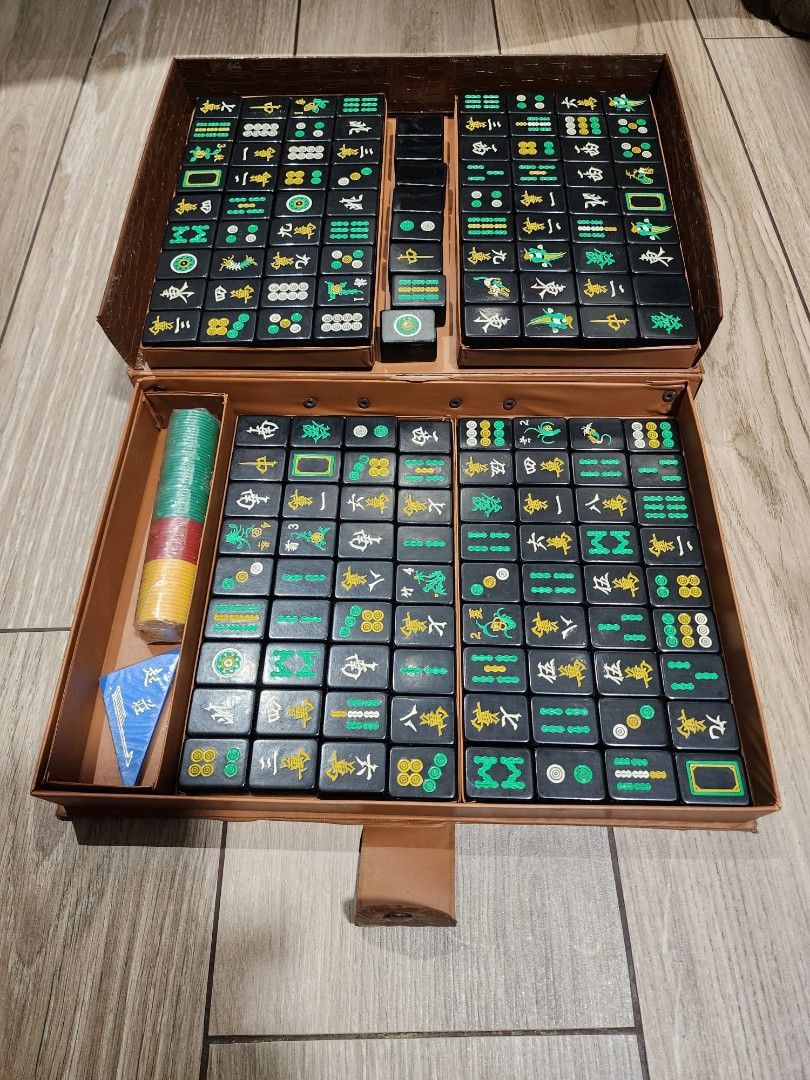 Mahjong Set Black Tiles, Hobbies & Toys, Toys & Games on Carousell