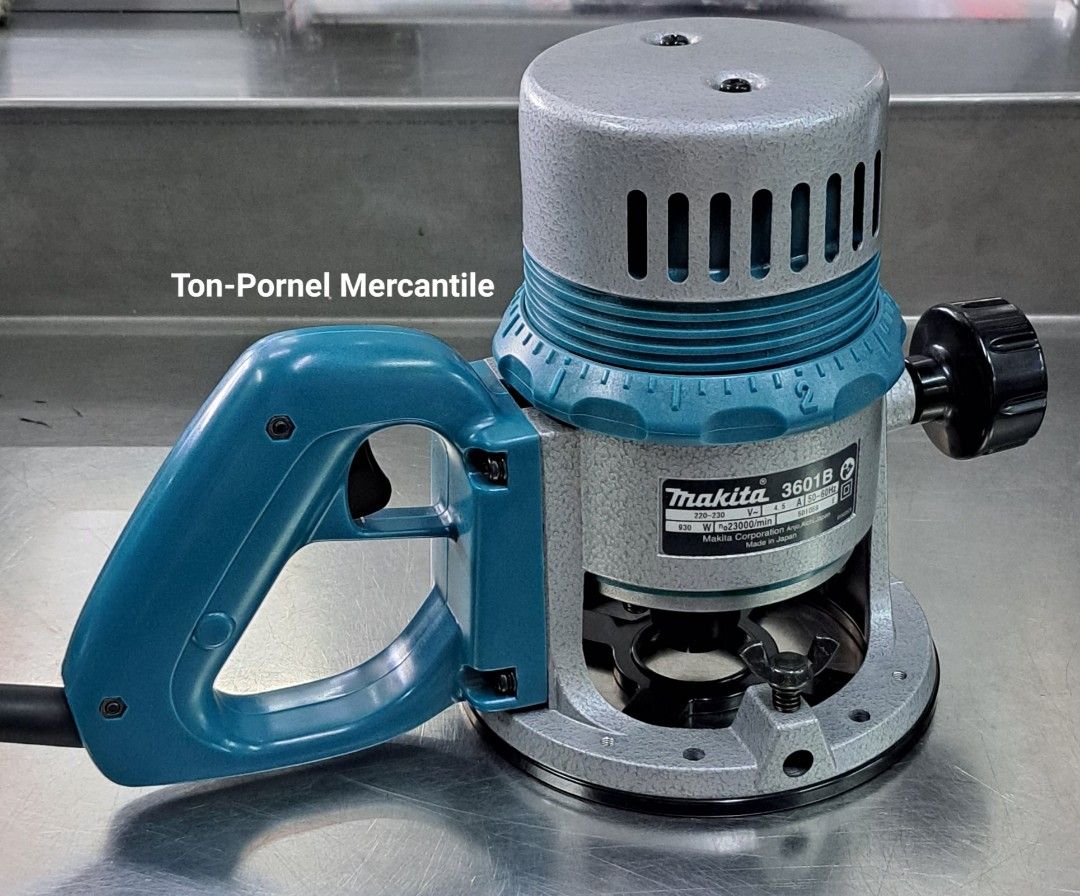 MAKITA 3601B ROUTER, Commercial & Industrial, Construction Tools ...