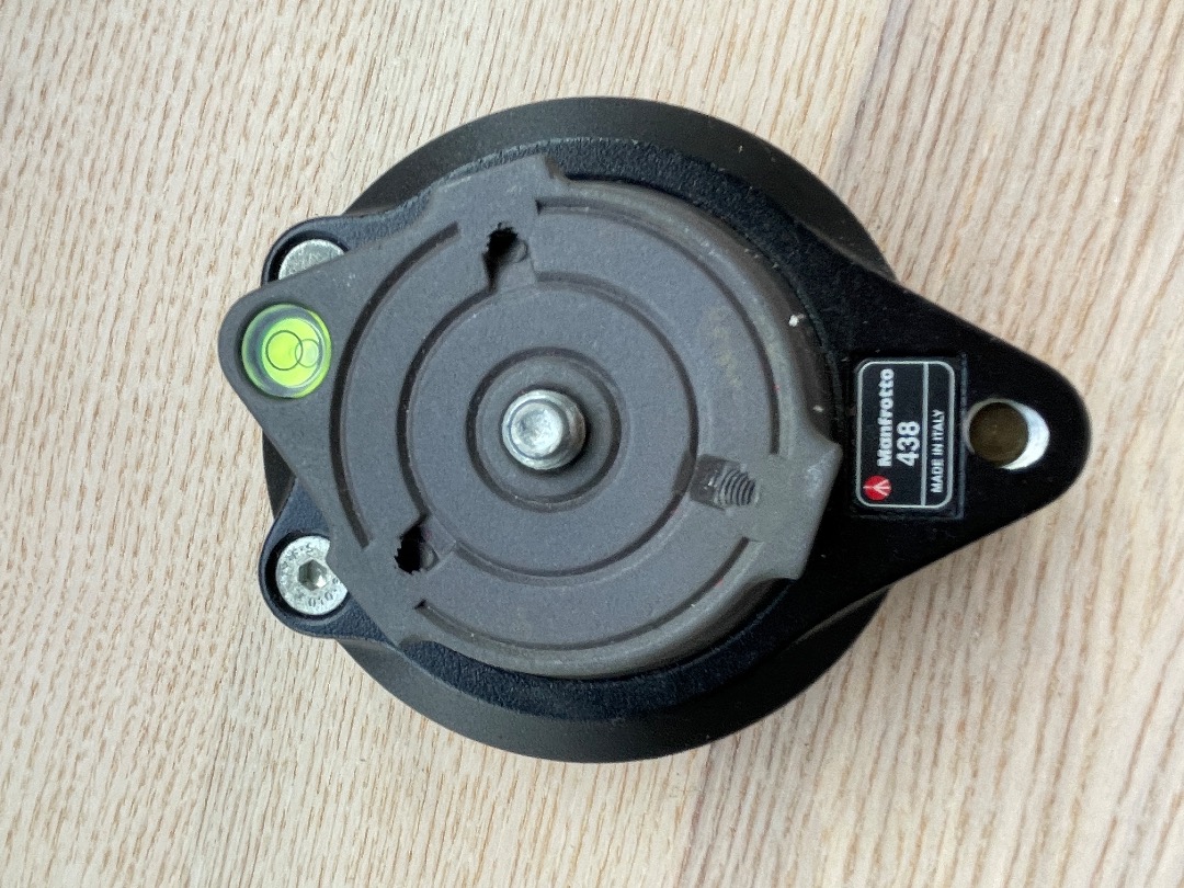 MANFROTTO 438 Ball Camera Leveller, Photography, Photography ...