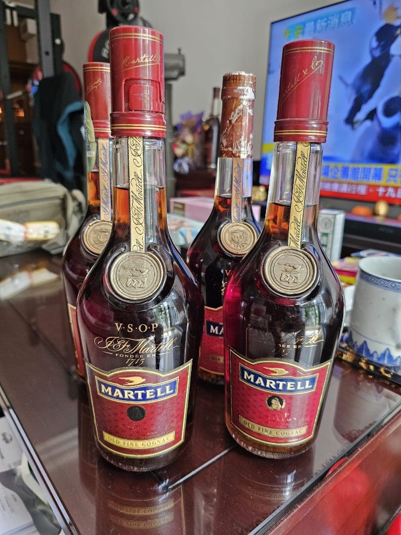 MARTELL VSOP 700ML, Food & Drinks, Alcoholic Beverages on Carousell