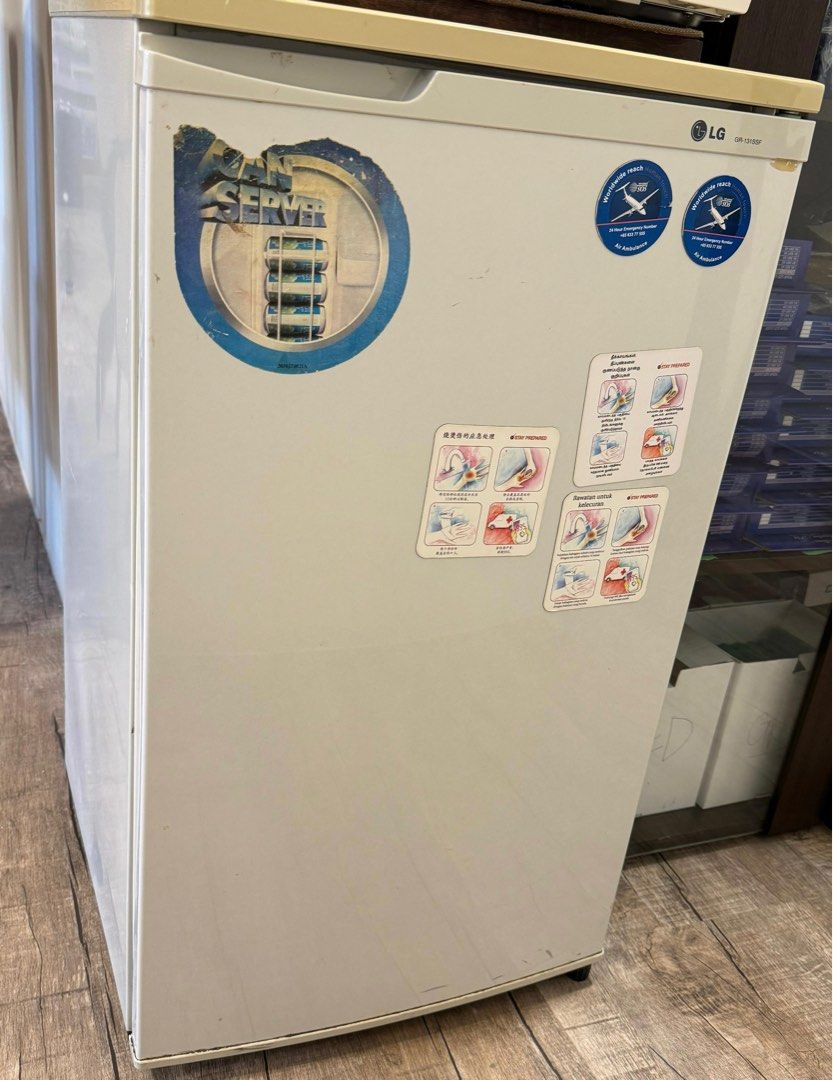 Mini Fridge Tv And Home Appliances Kitchen Appliances Refrigerators And Freezers On Carousell