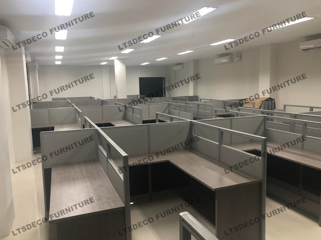 MODULAR WORKSTATION FABRIC WITH GLASS OFFICE PARTITION, Furniture ...