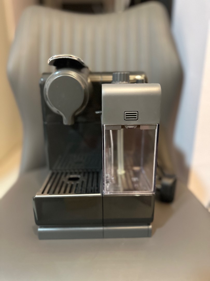 Nespresso Lattisima Touch ( Grey ), TV & Home Appliances, Kitchen ...