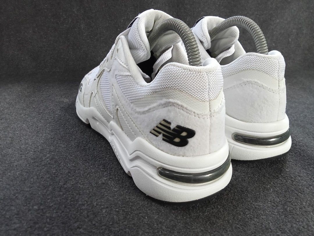 NEW BALANCE 426, Men's Fashion, Footwear, Sneakers on Carousell
