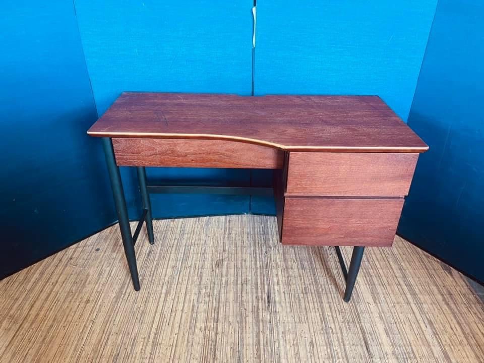 Nitori Desk, Furniture & Home Living, Furniture, Other Home Furniture ...