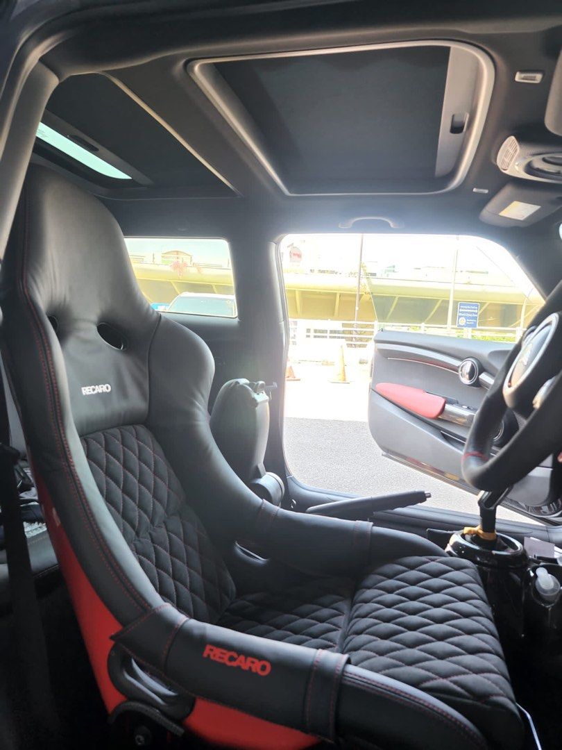 Non FIA Full Customed Nappa and Alcantara Recaro Pole Positions and ...